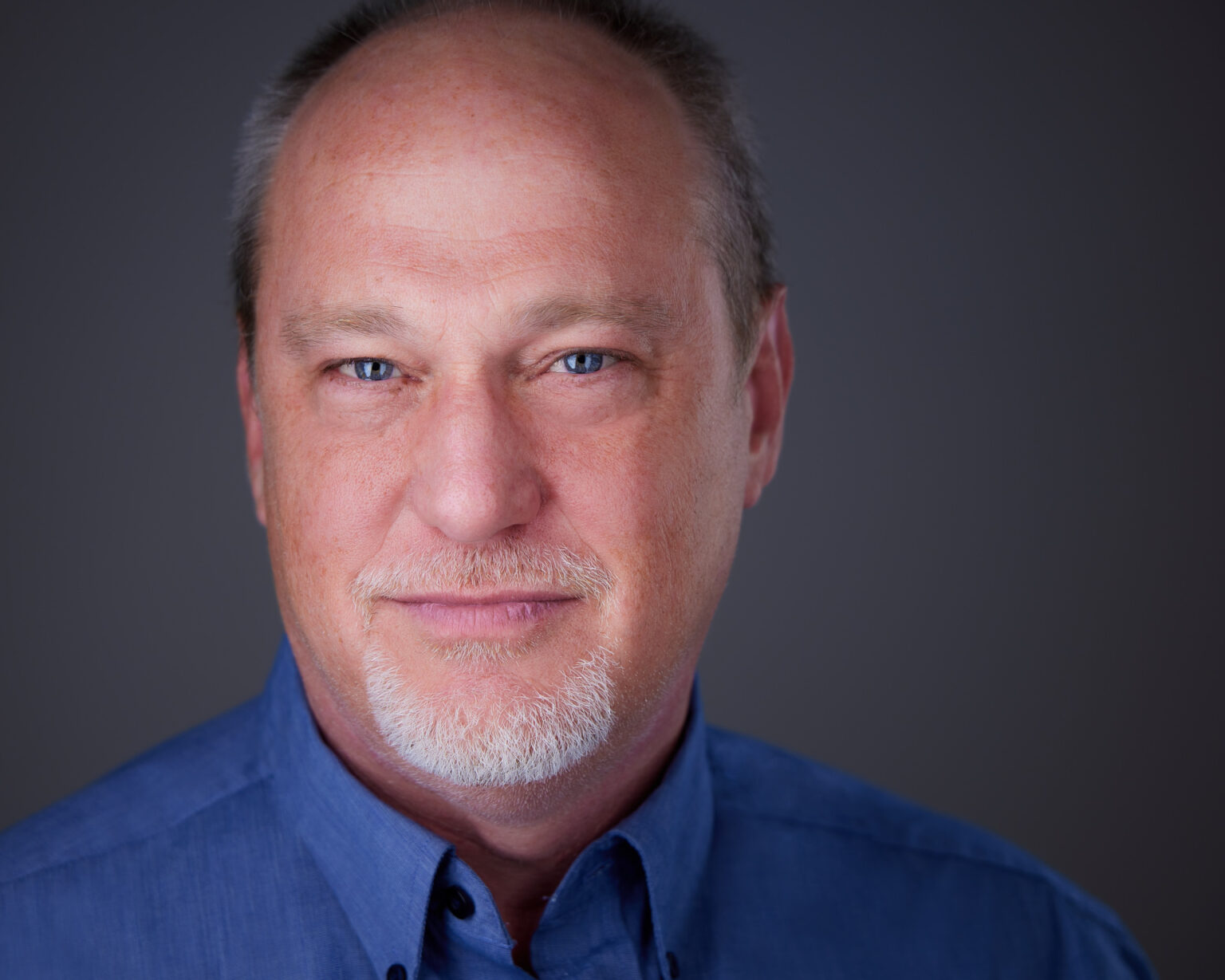 Unveiling the Power of Facial Expressions Coaching: The Art Behind the ...